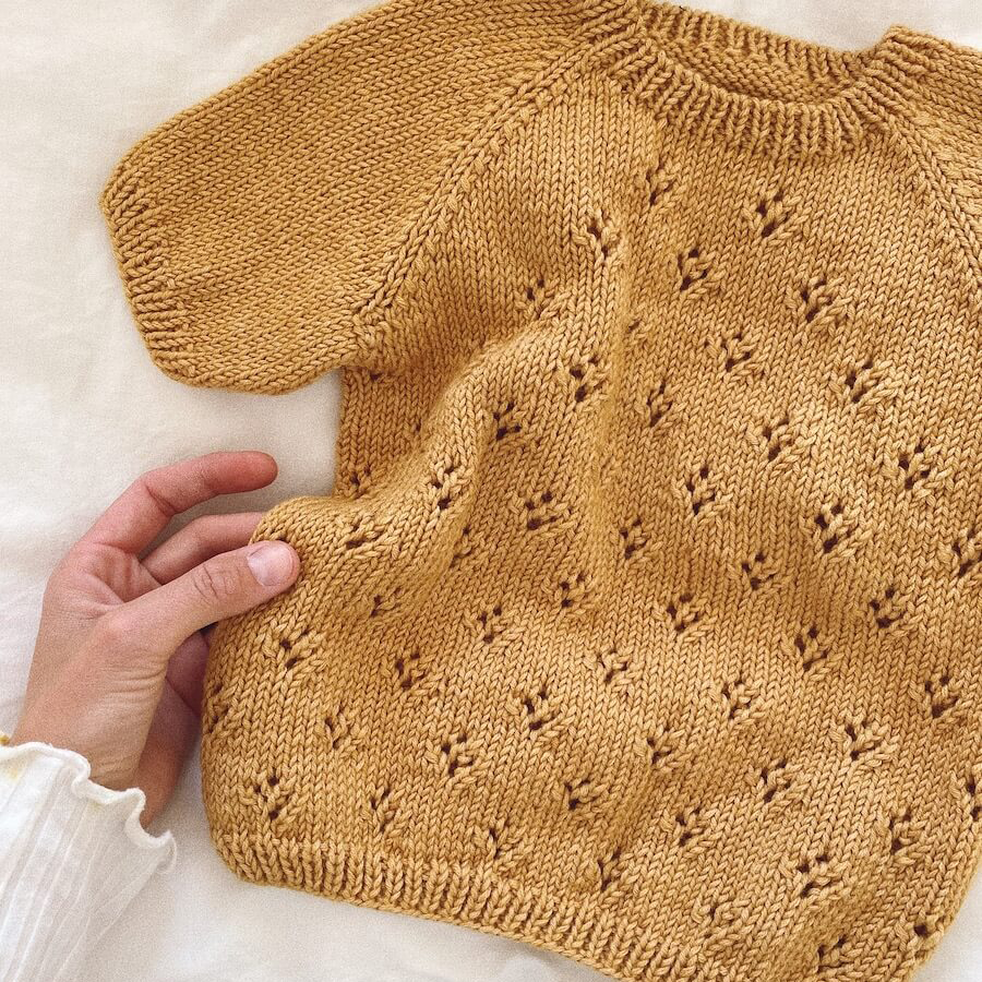 Rigmors Sommerbluse fra Petiteknit - Strikkekit